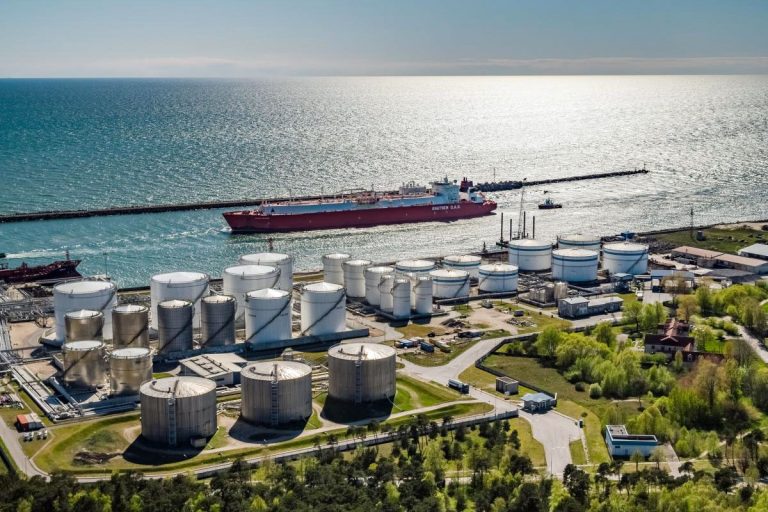 Malá revoluce v plynárenství: Slováci vymění ruský plyn za americký ...